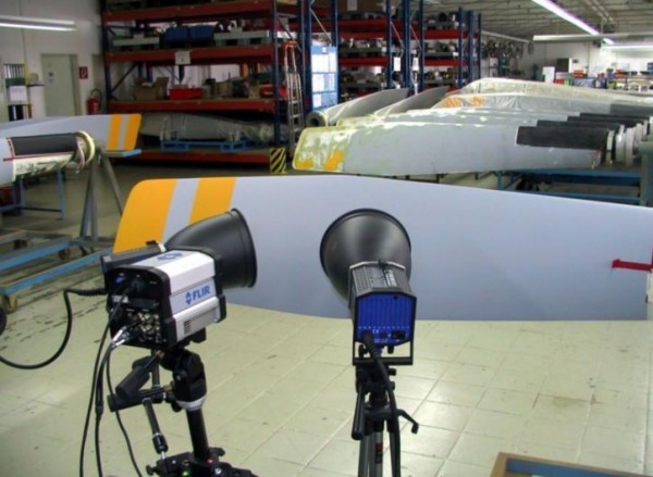 What is flash thermography? - moviTHERM